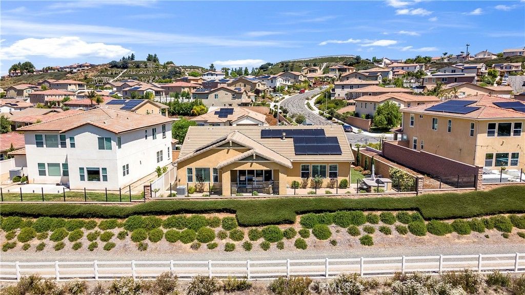 33303 Barmetta Ln, Temecula, CA 92592 - See Est. Value, Schools & More