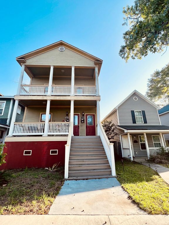 631 E Henry St, Savannah, GA 31401 - See Est. Value, Schools & More