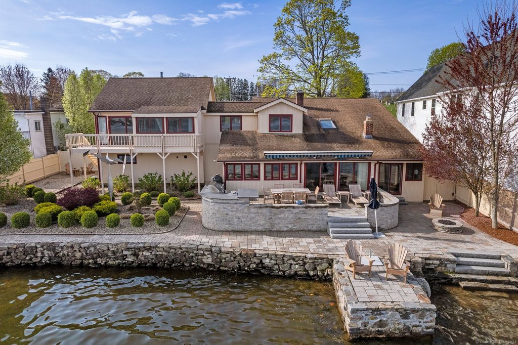 45 East High Street, East Hampton, CT 06424 - See Est. Value, Schools ...