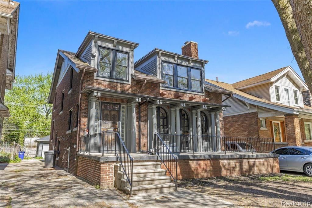 824 Lakewood St, Detroit, MI 48215 | MLS# 20240044195 | Trulia