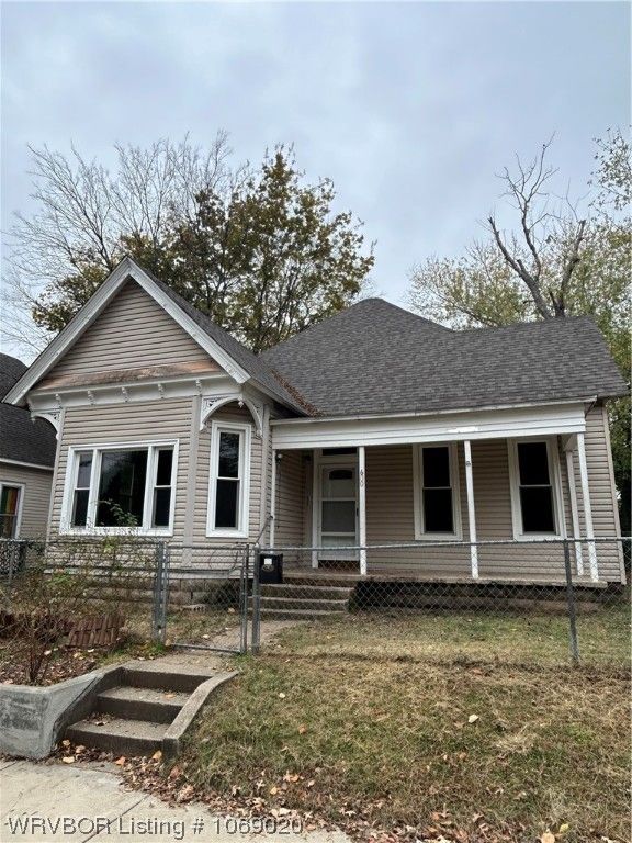 600 S 17th St, Fort Smith, AR 72901 - See Est. Value, Schools & More