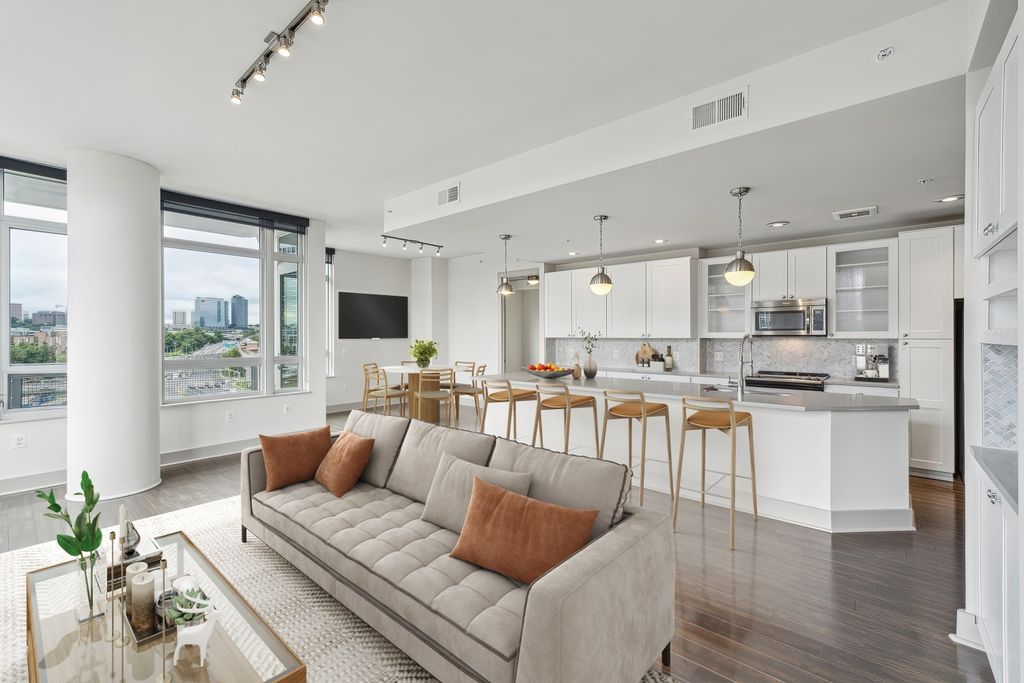 1575 Anderson Rd #4844355, McLean, VA 22102 - See Est. Value, Schools ...