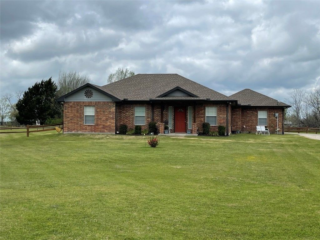 190 N Spikes Rd, Corsicana, TX 75110 - See Est. Value, Schools & More