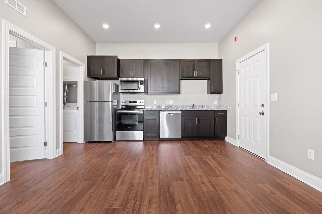 621 E Martin Luther King Blvd #305, Chattanooga, TN 37403 | Trulia