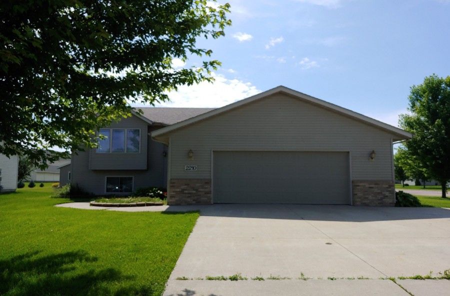 2210 Truman Ave SE, Owatonna, MN 55060 - See Est. Value, Schools & More