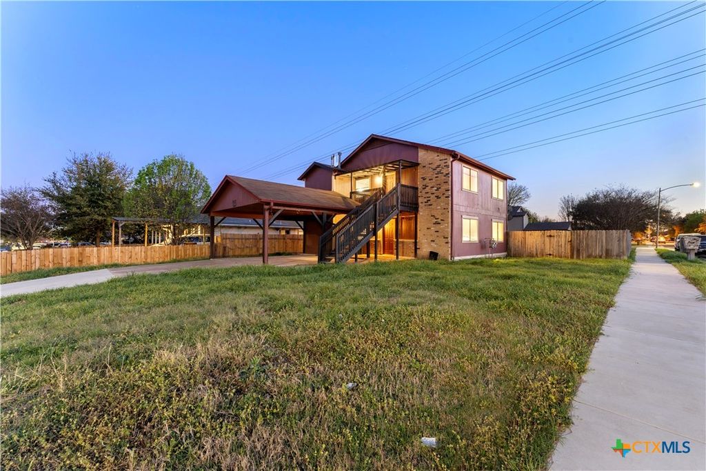 2401 Bucks Run, Austin, TX 78744 - See Est. Value, Schools & More