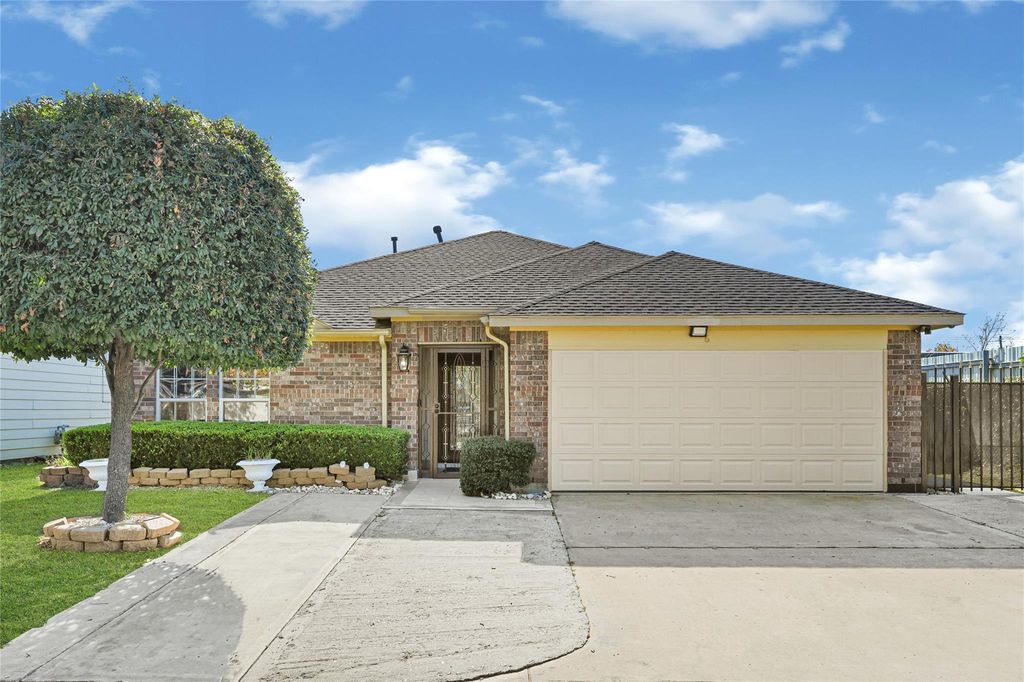 8715 Bauman Rd #6, Houston, TX 77022 | MLS# 32034791 - Trulia | Trulia