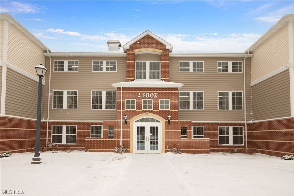 23002 Chandlers Ln #344, Olmsted Falls, OH 44138 - See Est. Value, Schools & More