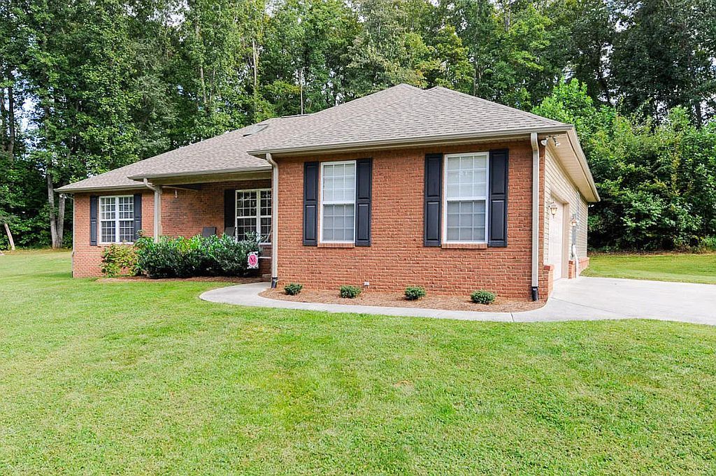 4274 Pea Ridge Rd, Maryville, TN 37804 - See Est. Value, Schools & More