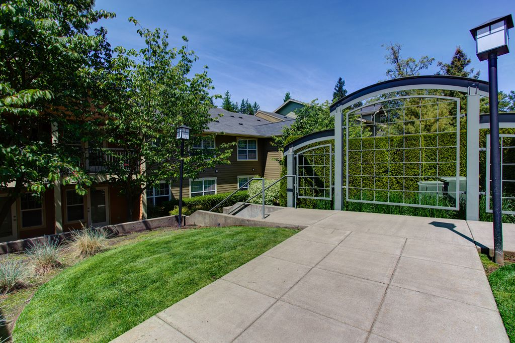 1380 SW 66th Ave #2071808, Portland, OR 97225 - See Est. Value, Schools ...