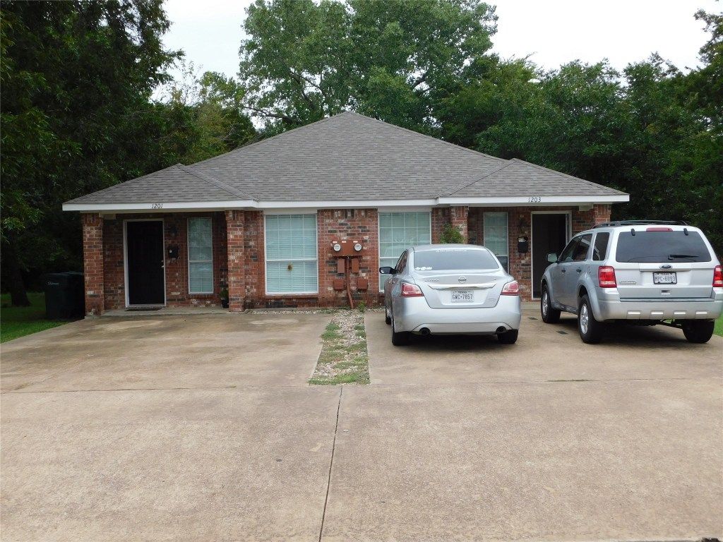 1201 E Dorchester St, Sherman, TX 75090 | Trulia