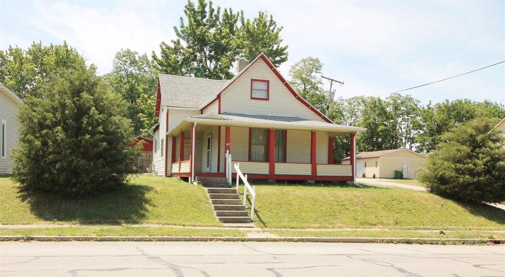 387 N Main St, Upland, IN 46989 - See Est. Value, Schools & More