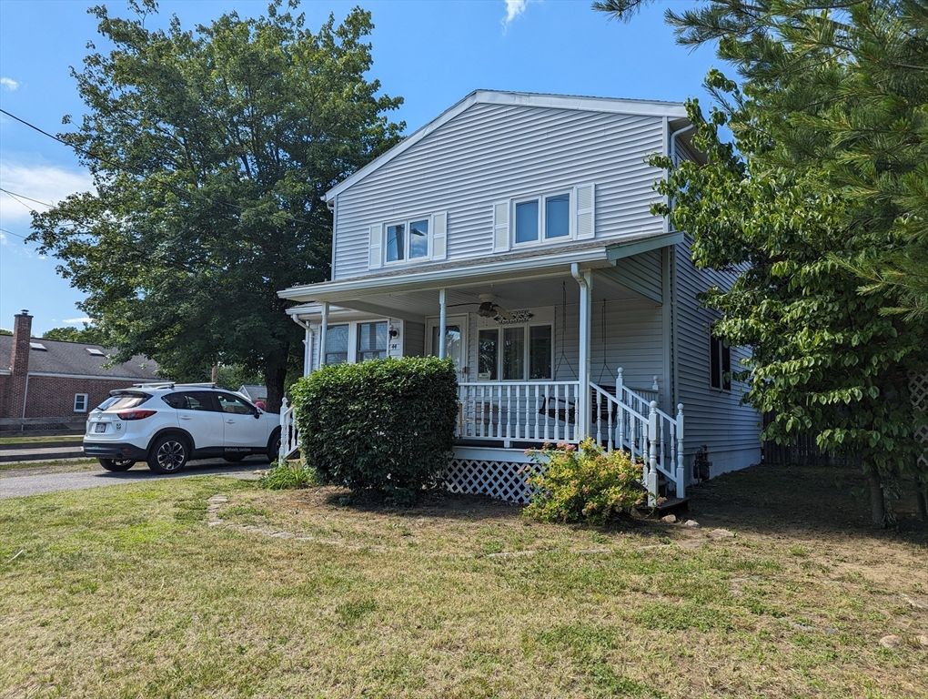 44 Beaudry Ave, Chicopee, MA 01020 - See Est. Value, Schools & More