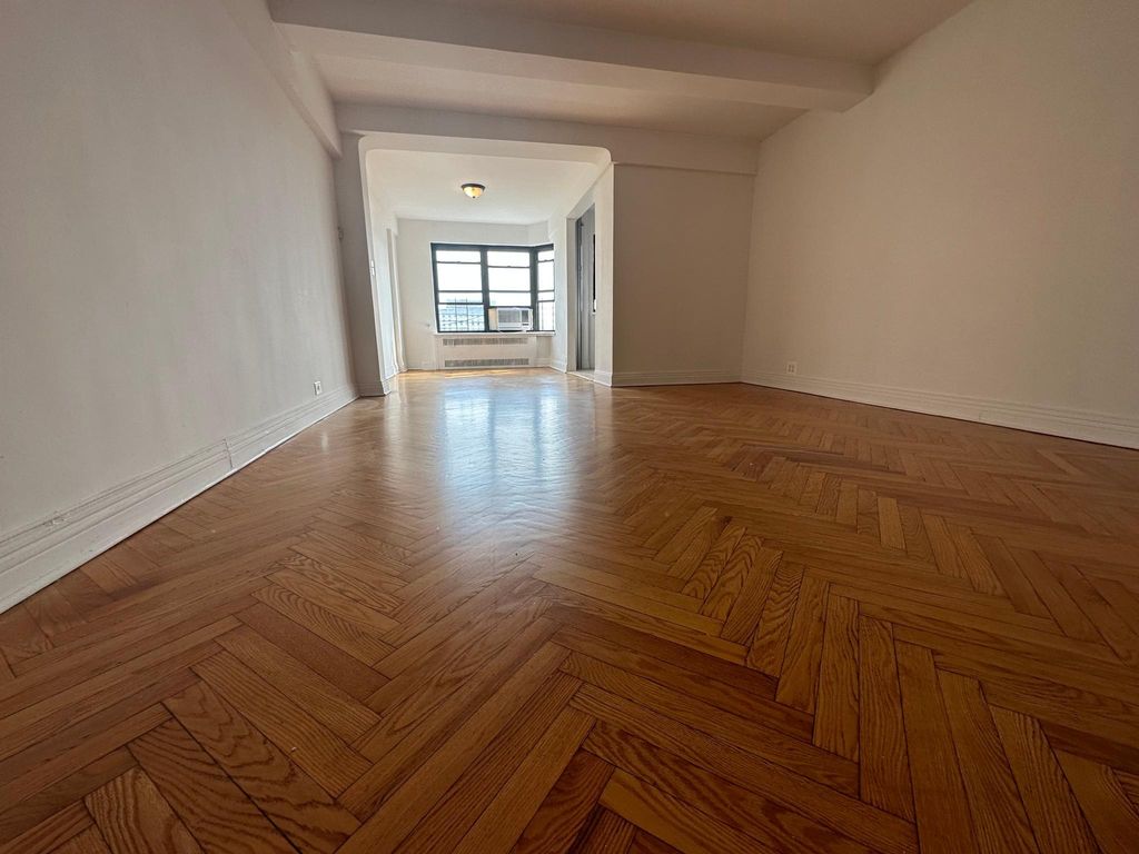 1001 Grand Concourse #10E-2, Bronx, NY 10452 - See Est. Value, Schools ...