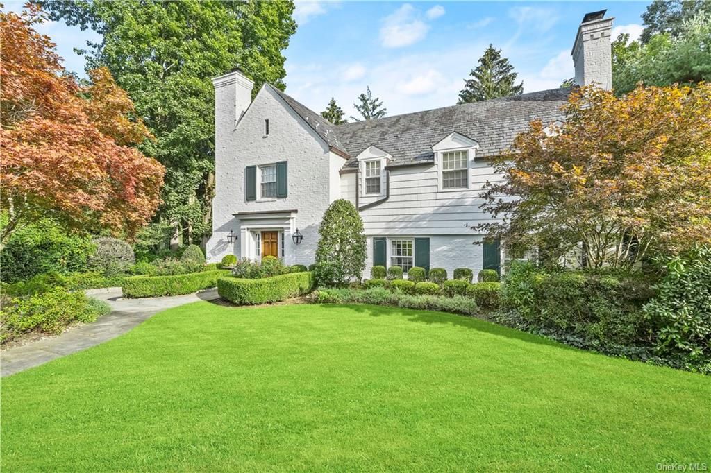25 Moore Road, Bronxville, NY 10708 | MLS# H6308672 | Trulia