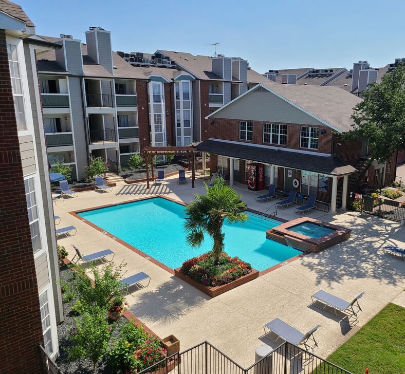 Centerpoint Apartments - Dallas, TX | Trulia