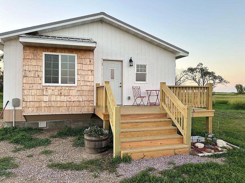 24795 385th Ave, Plankinton, SD 57368 | Trulia