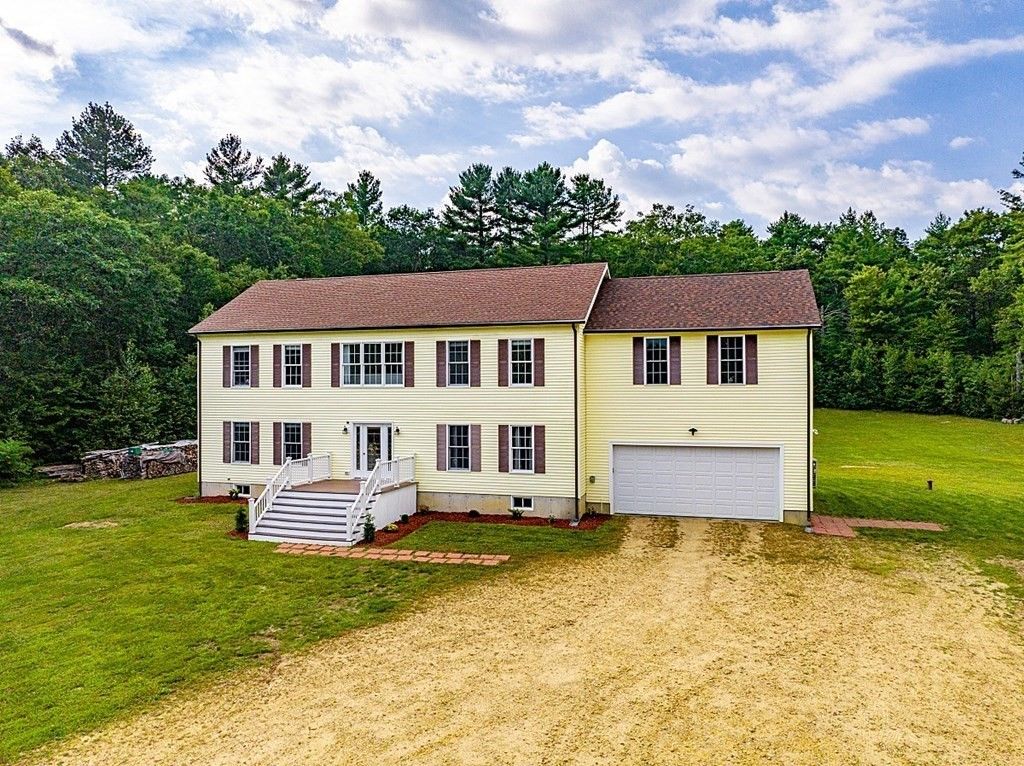 1322 N Brookfield Rd, Oakham, MA 01068 - See Est. Value, Schools & More