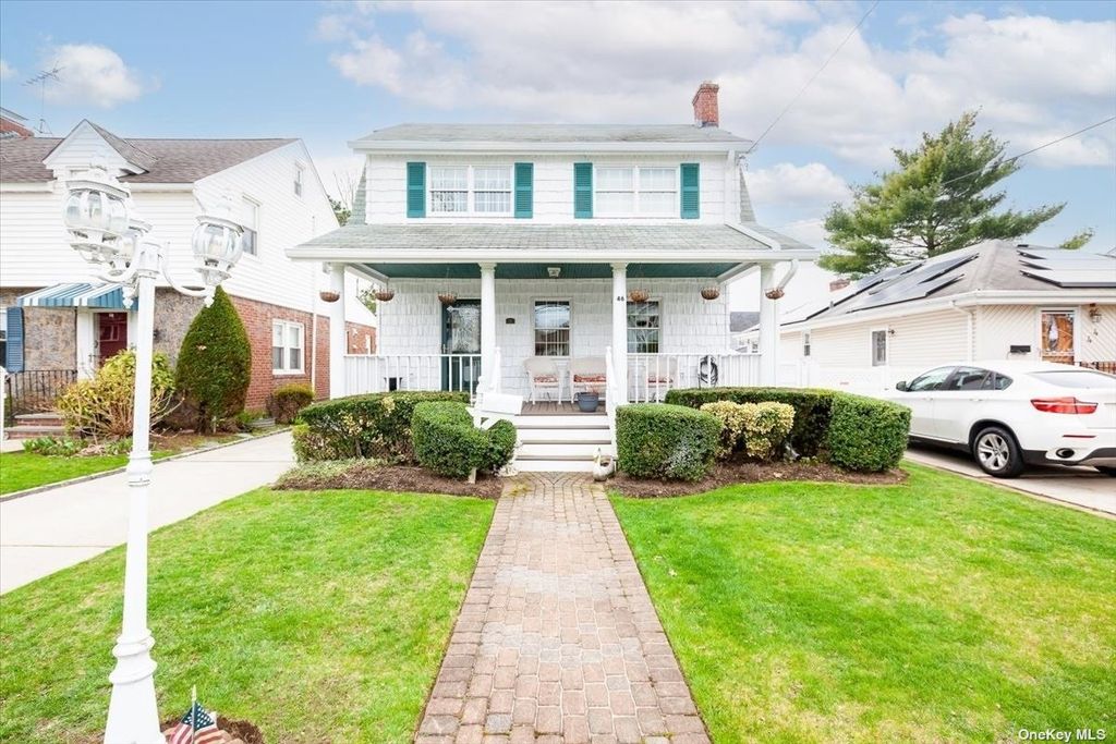 46 Nassau Boulevard, Malverne, NY 11565 | Trulia