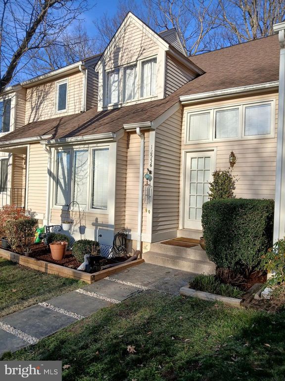 12556 Garland Tree Ct, Fairfax, VA 22033 - See Est. Value, Schools & More