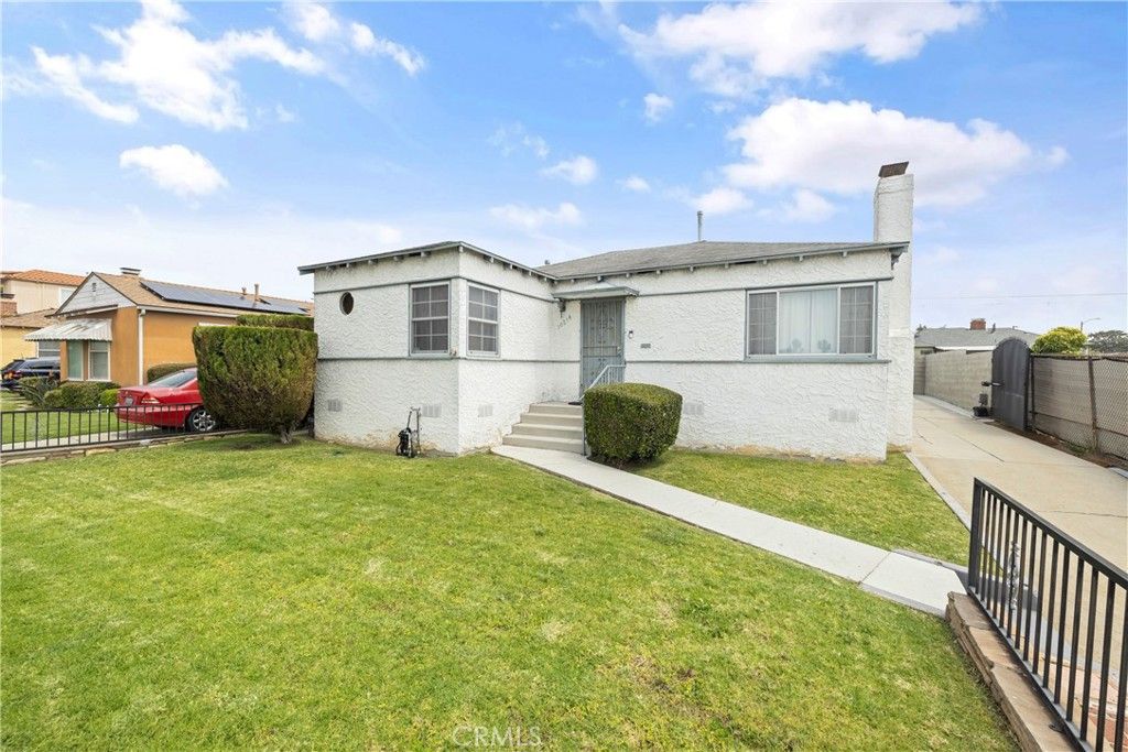 10214 Ruthelen St, Los Angeles, CA 90047 - See Est. Value, Schools & More