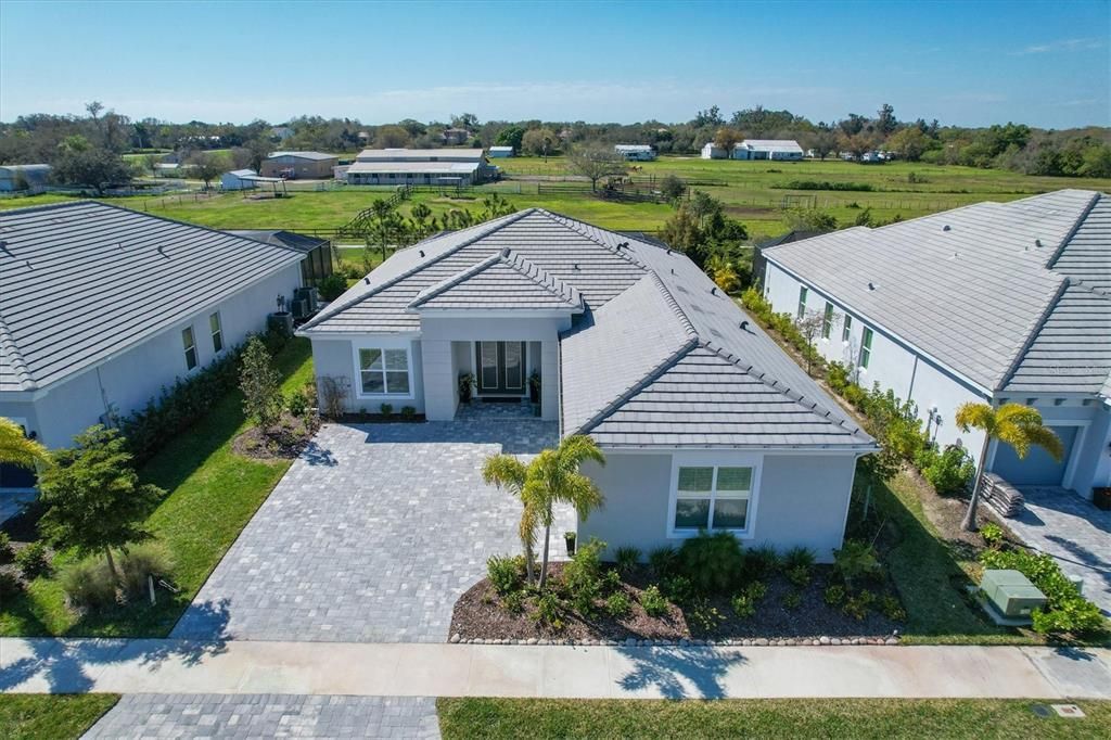 4653 Antrim Dr, Sarasota, FL 34240 | MLS# A4601712 | Trulia