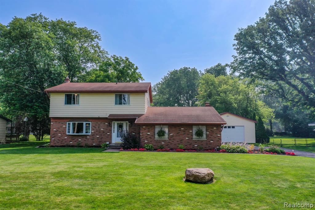 3128 Gehring Dr, Flint, MI 48506 | Trulia