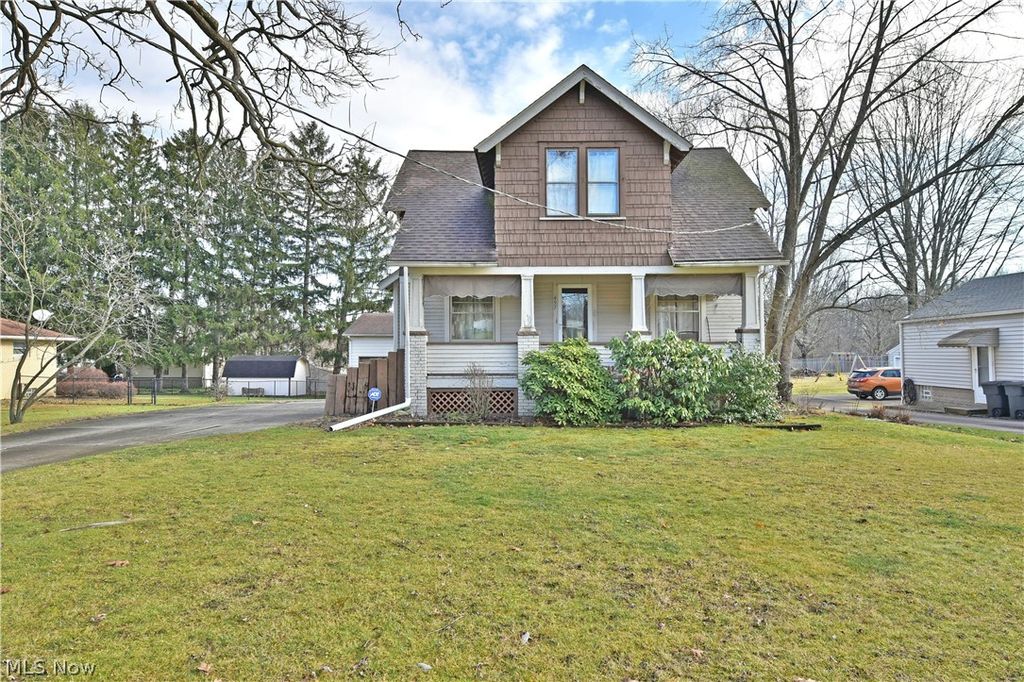 457 North Rd SE, Warren, OH 44484 - See Est. Value, Schools & More