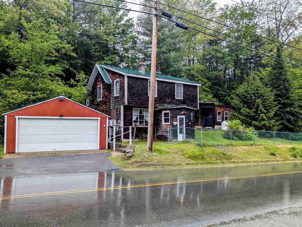 901 Giddings Street, North Springfield, VT 05150 - See Est. Value ...