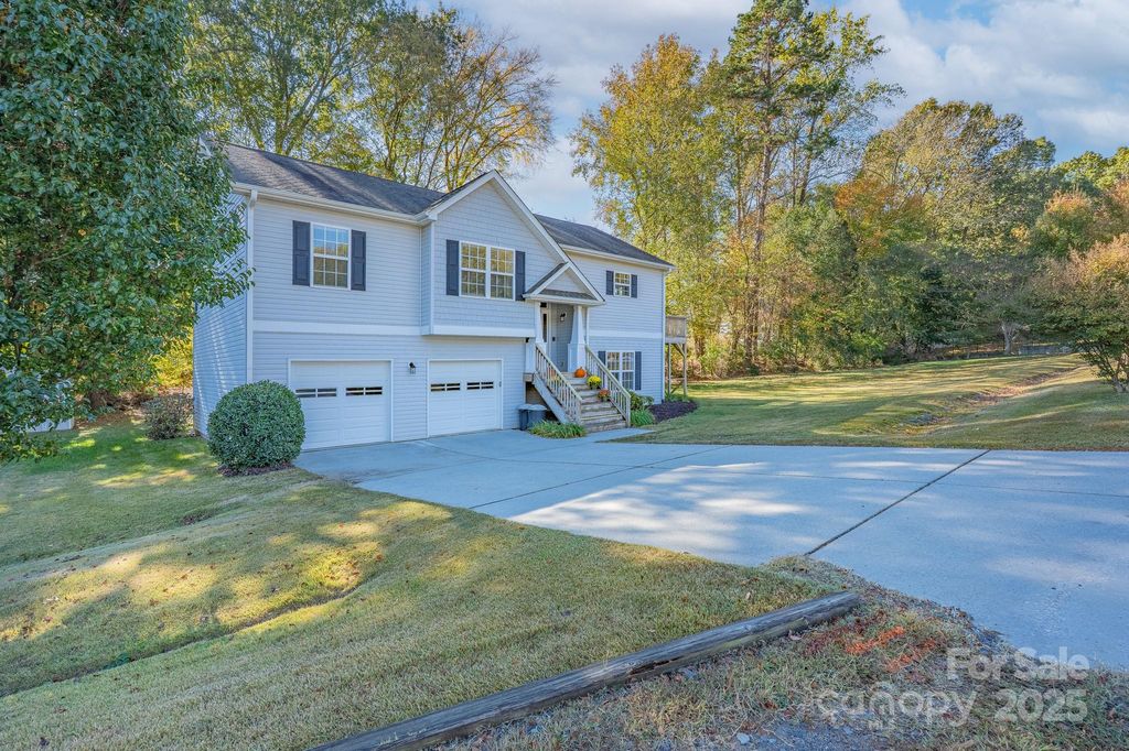 1709 Doves Rd, Fort Mill, SC 29715 - See Est. Value, Schools & More