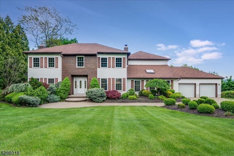 369 Goffle Hill Rd, Hawthorne, NJ 07506 - See Est. Value, Schools & More