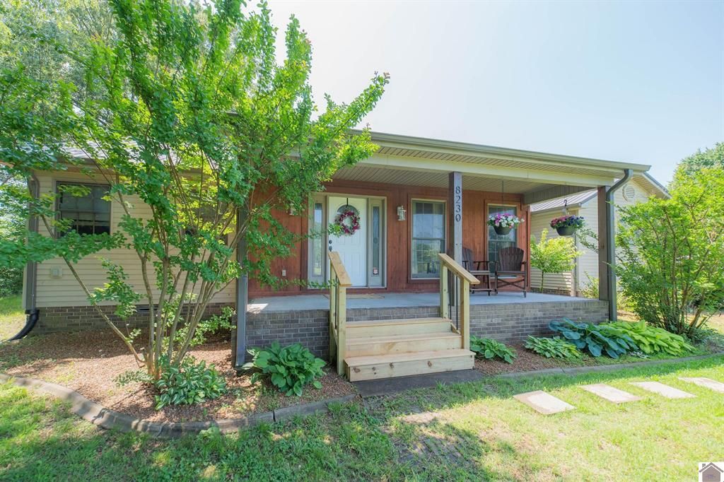 8230 Cairo Rd, West Paducah, KY 42086 - See Est. Value, Schools & More