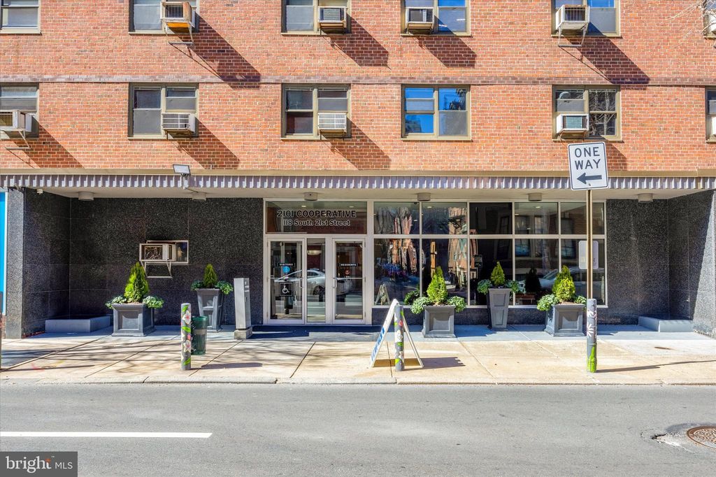 118 S 21st St #422, Philadelphia, PA 19103 - See Est. Value, Schools & More