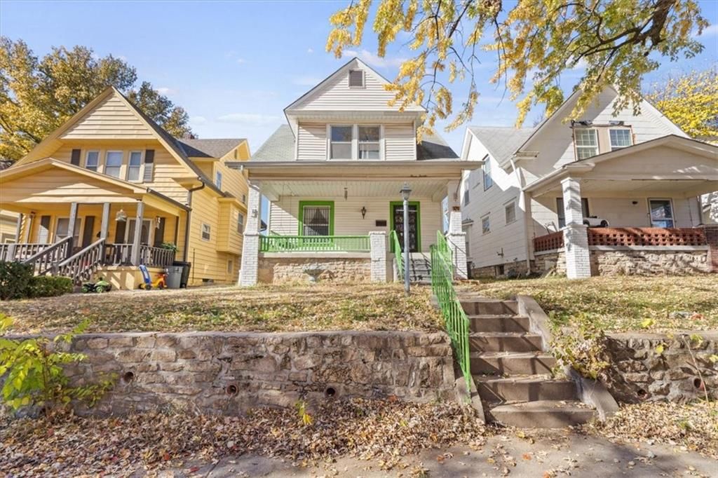 320 N 14th St, Kansas City, KS 66102 - See Est. Value, Schools & More