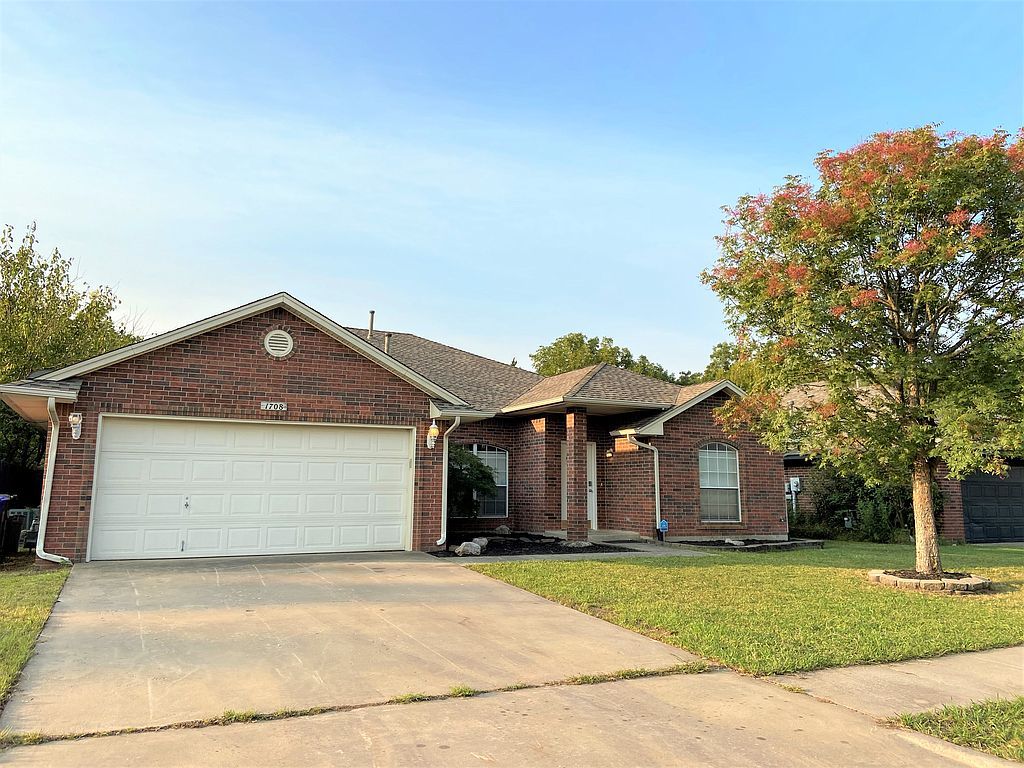 1708 Parkridge Dr, Norman, OK 73071 - See Est. Value, Schools & More