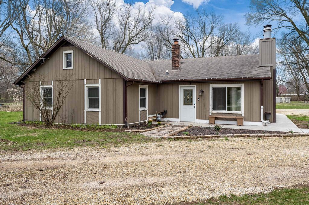 6553 Newburg Rd, Rockford, IL 61108 | MLS# 202401437 | Trulia