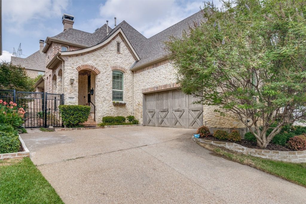 820 Ontzlake Dr, The Colony, TX 75056 - See Est. Value, Schools & More