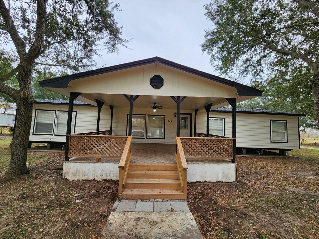 1491 Pecan Valley Dr, Wharton, TX 77488 | MLS# 84825830 - Trulia | Trulia