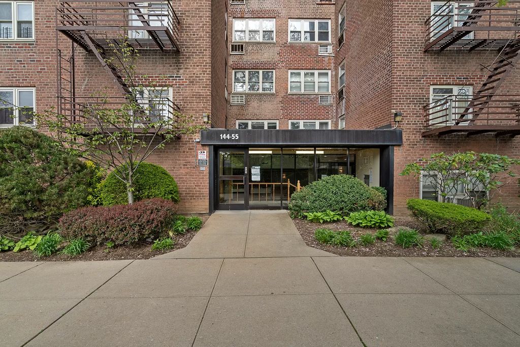144-55 Melbourne Ave #1H, Flushing, NY 11367 | MLS# 1690400 | Trulia