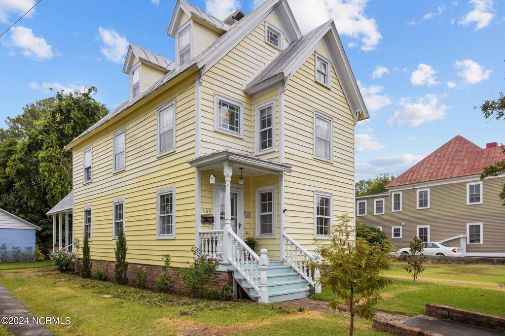 409 Hancock Street, New Bern, NC 28560 Single-Family Home for Sale ...