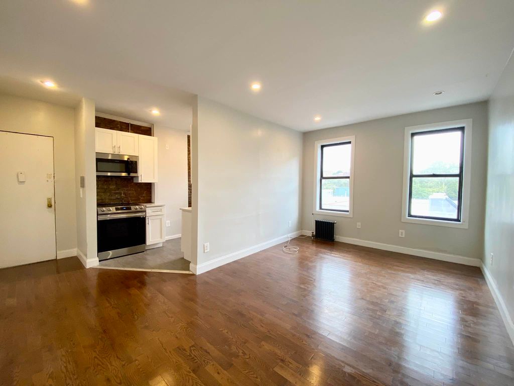 530 Isham St #3K, New York, NY 10034 - See Est. Value, Schools & More