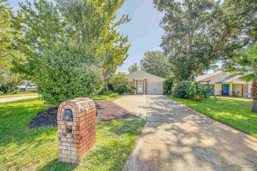 1650 College Pkwy, Gulf Breeze, FL 32563 | MLS# 636603 | Trulia