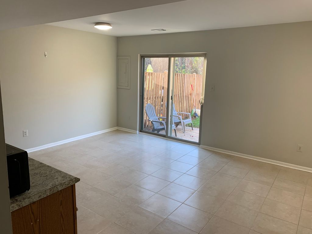 5500 Dam View Ct #1, Burke, VA 22015 - See Est. Value, Schools & More