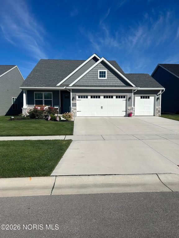 3624 Moonlit Pass, Monclova, OH 43542 | MLS# 10003131 - Trulia | Trulia