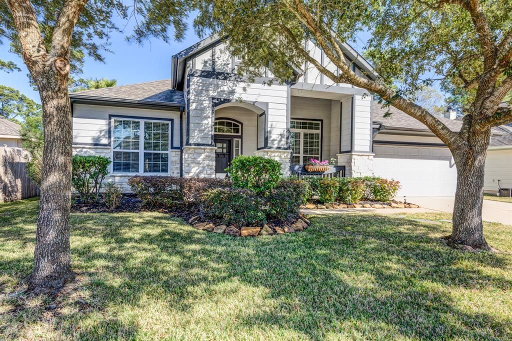 19214 Valiant Woods Dr, Spring, TX 77379 - See Est. Value, Schools & More
