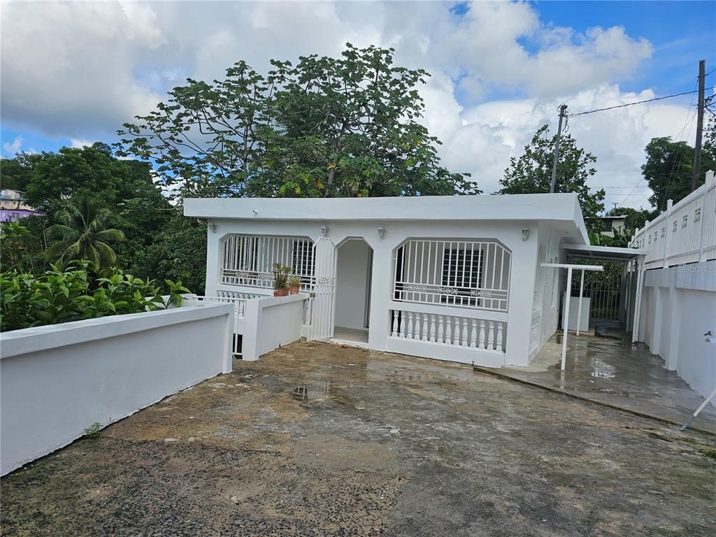 8 N Lot Sector El Jurutungo Bo Guaraguao, Bayamon, PR 00956 - See Est ...