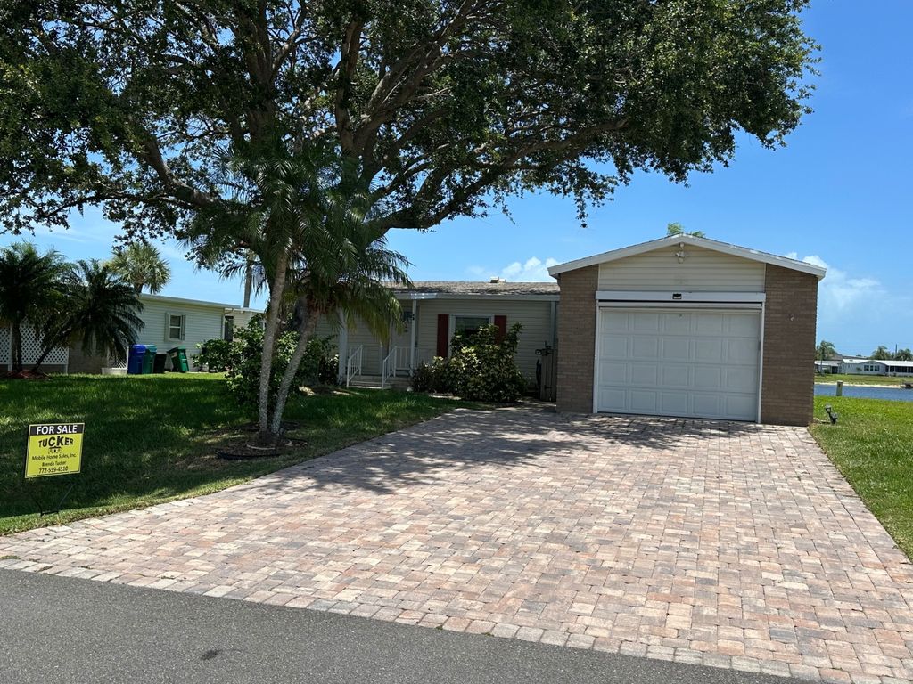 53 Treasure Cir, Sebastian, FL 32958 | MLS# 11291289 | Trulia