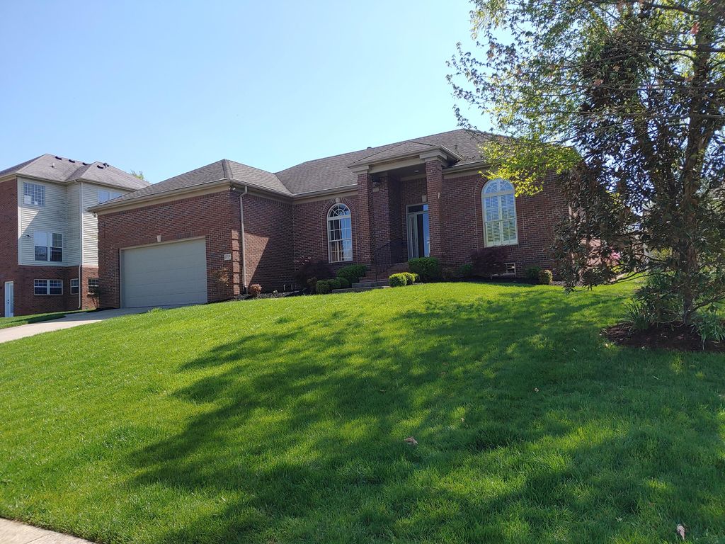 2204 Lovell Ct, Lexington, KY 40513 | Trulia