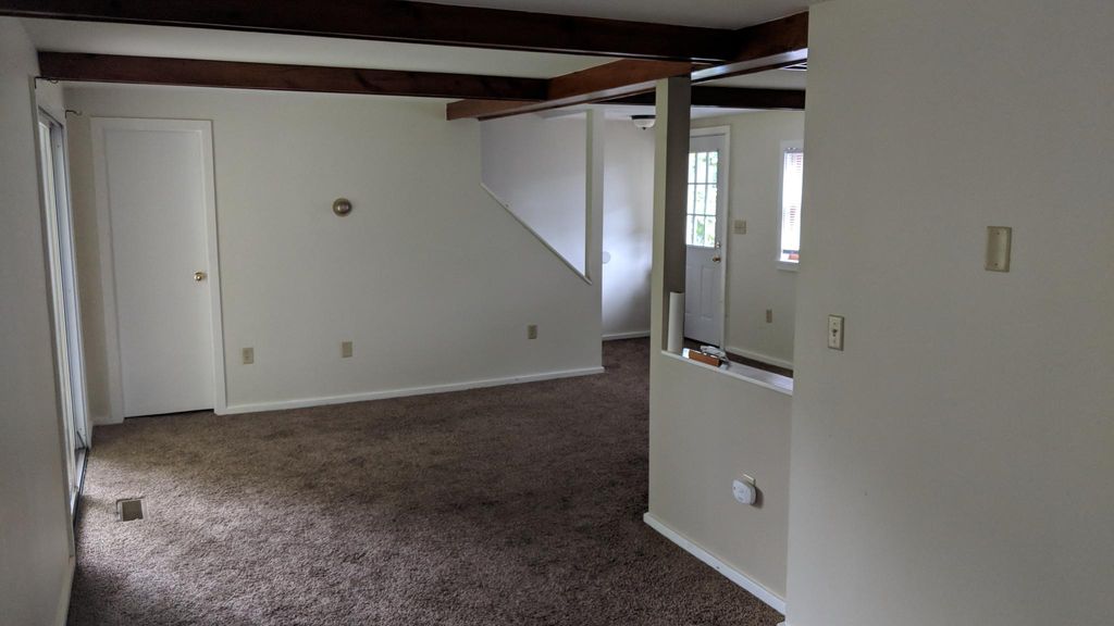 40 McCrea St, Fort Edward, NY 12828 - See Est. Value, Schools & More