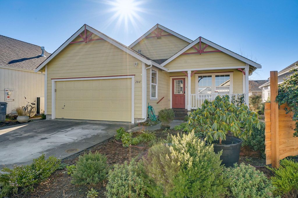 2047 Maria Ct, Arcata, CA 95521 - See Est. Value, Schools & More